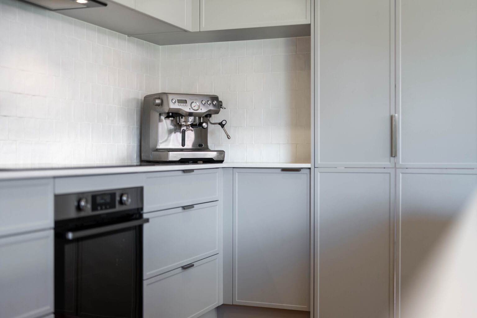 Coastal Kitchen in Pearl Grey - Farquhar Kitchens