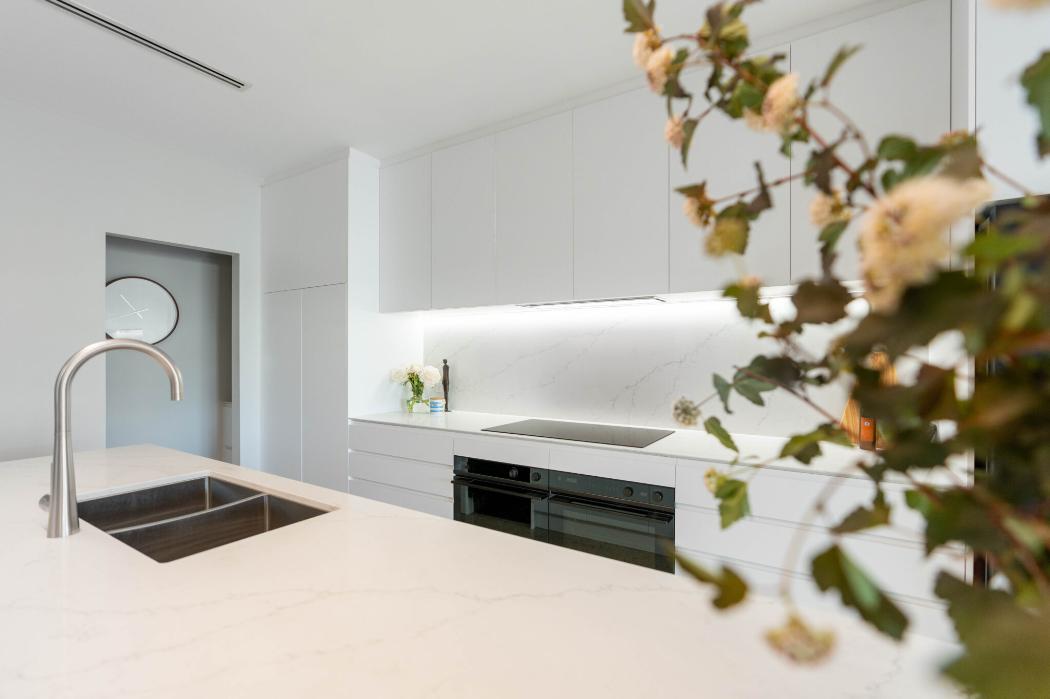 Classic White Kitchen - Farquhar Kitchens